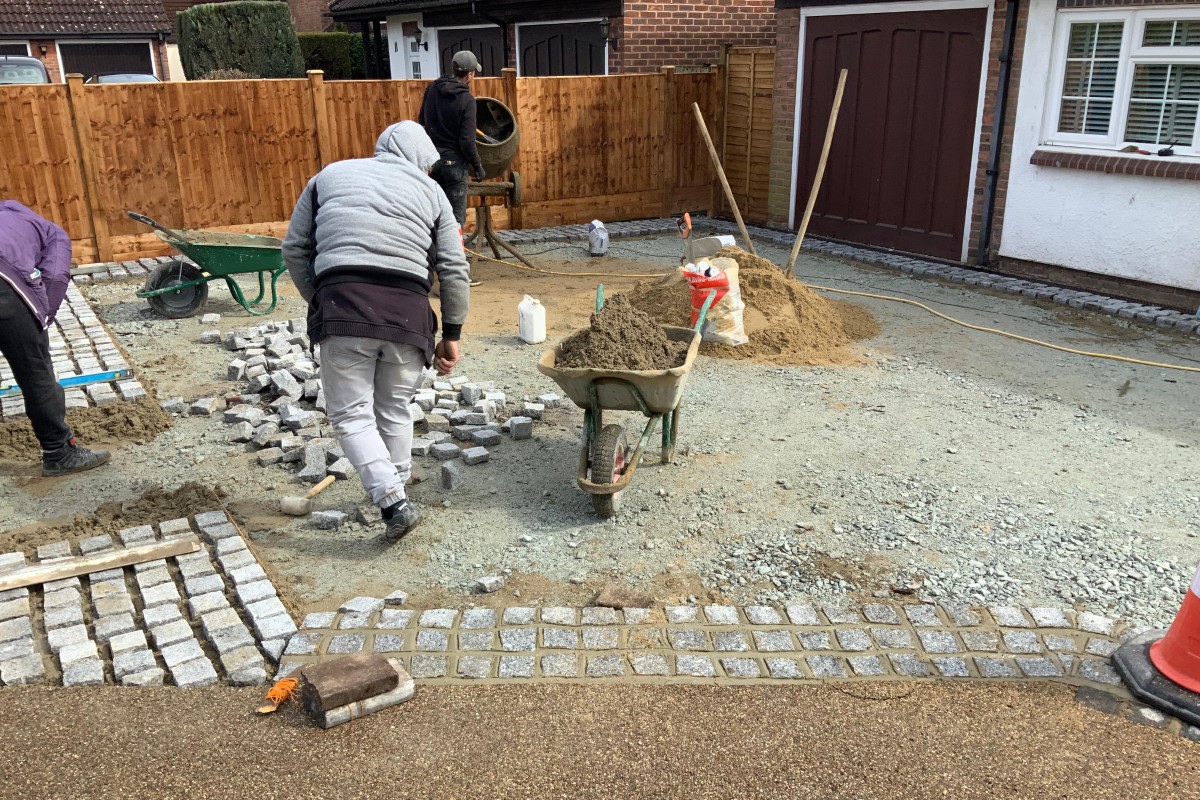Easy Fix for Sunken Block Paving: Driveway Repair Guide - Ramp.ie